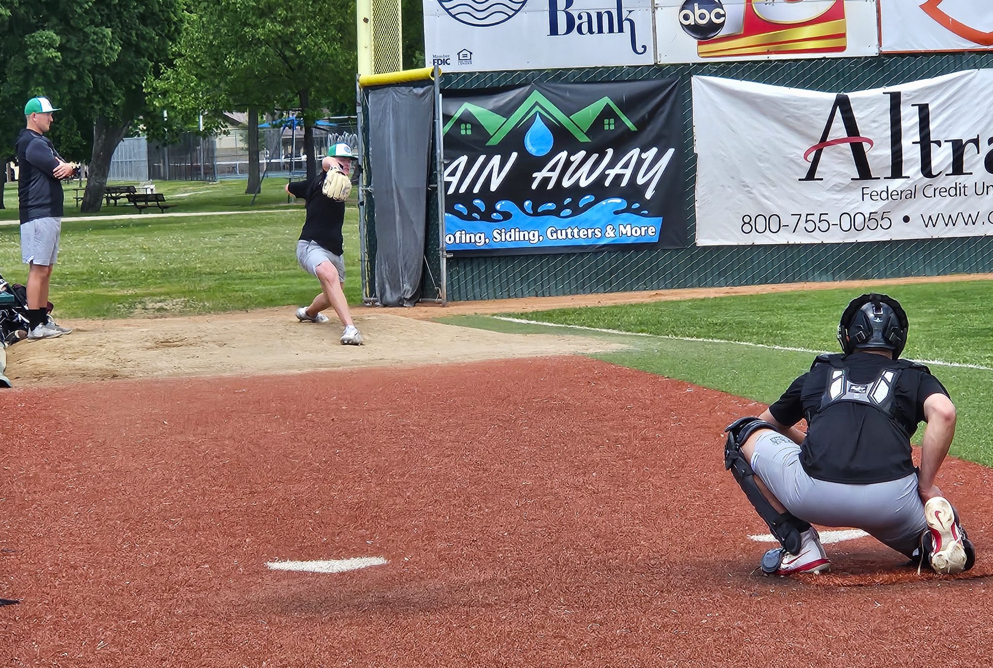 Northwoods League baseball: Lapic, Michek return as Loggers begin new ...